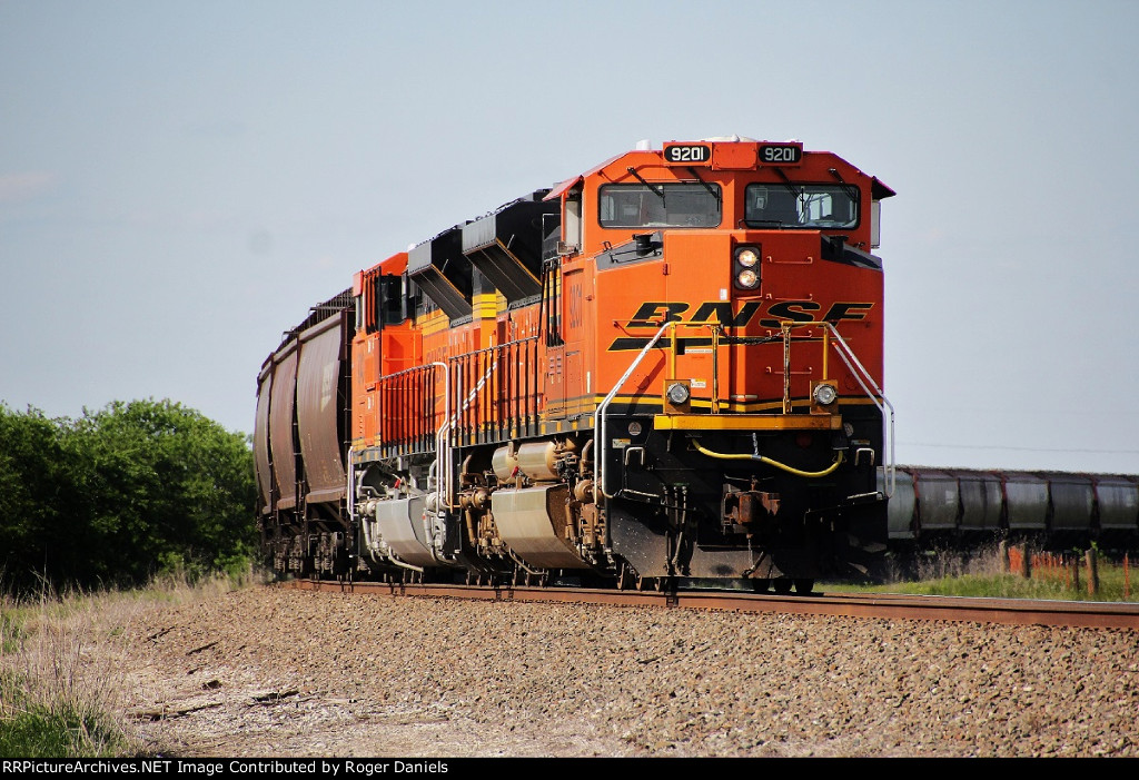 BNSF 9201